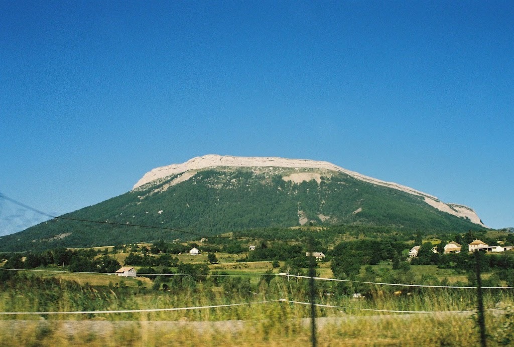 Céüse Climbing Guidebook I France