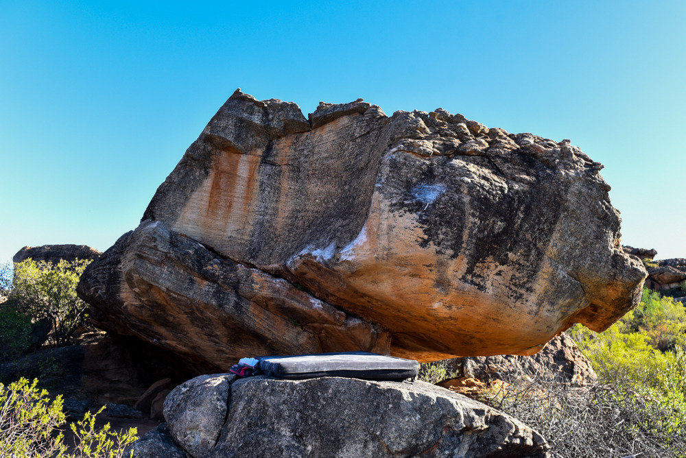 Bouldering in Rocklands, South Africa | Guidebook and Destination Info