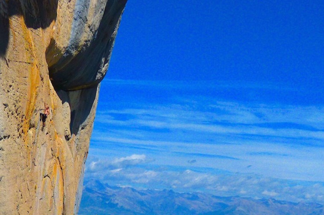 Céüse Climbing Guidebook I France