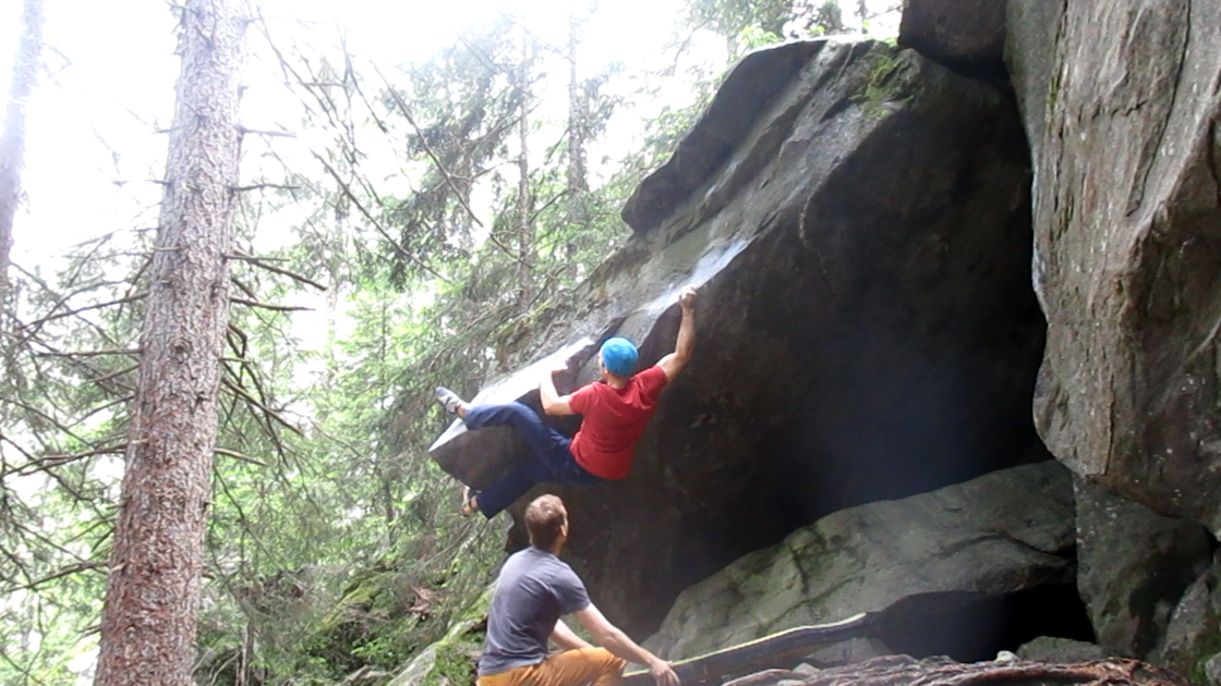 Bouldering in Magic Wood | Full Info and Topos
