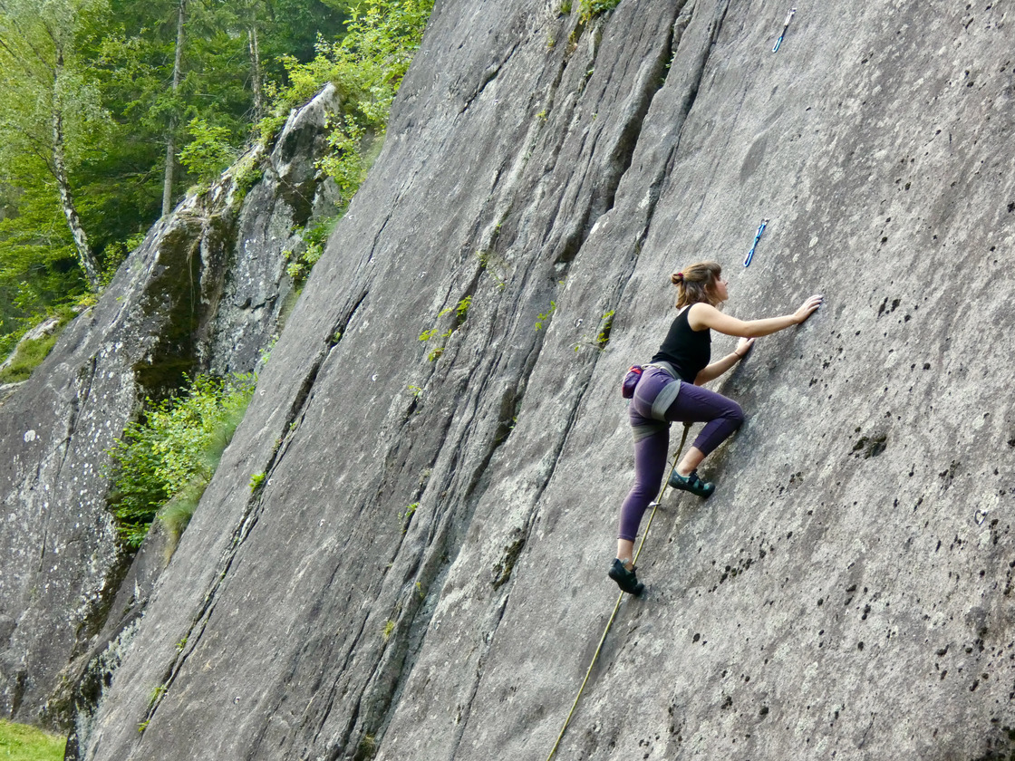 Bouldering in Val Daone | Climbing Guidebook with all info
